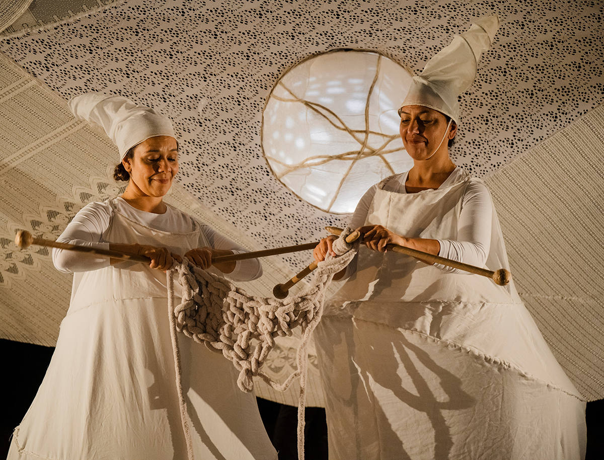 cOsmO | spectacle envoûtant pour les jeunes de 3 à 7 ans